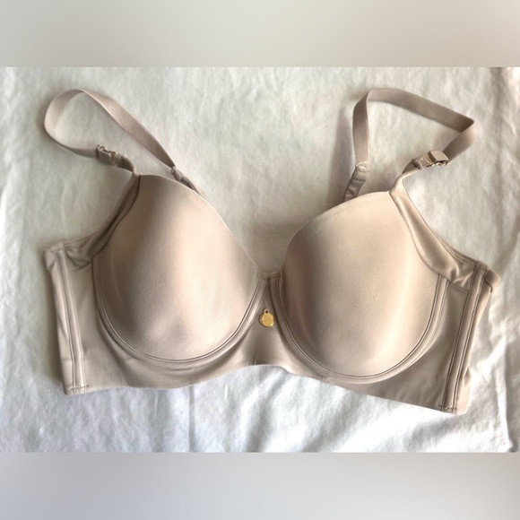 Leonisa | Intimates & Sleepwear | Leonisa High Profile Back Smoothing ...